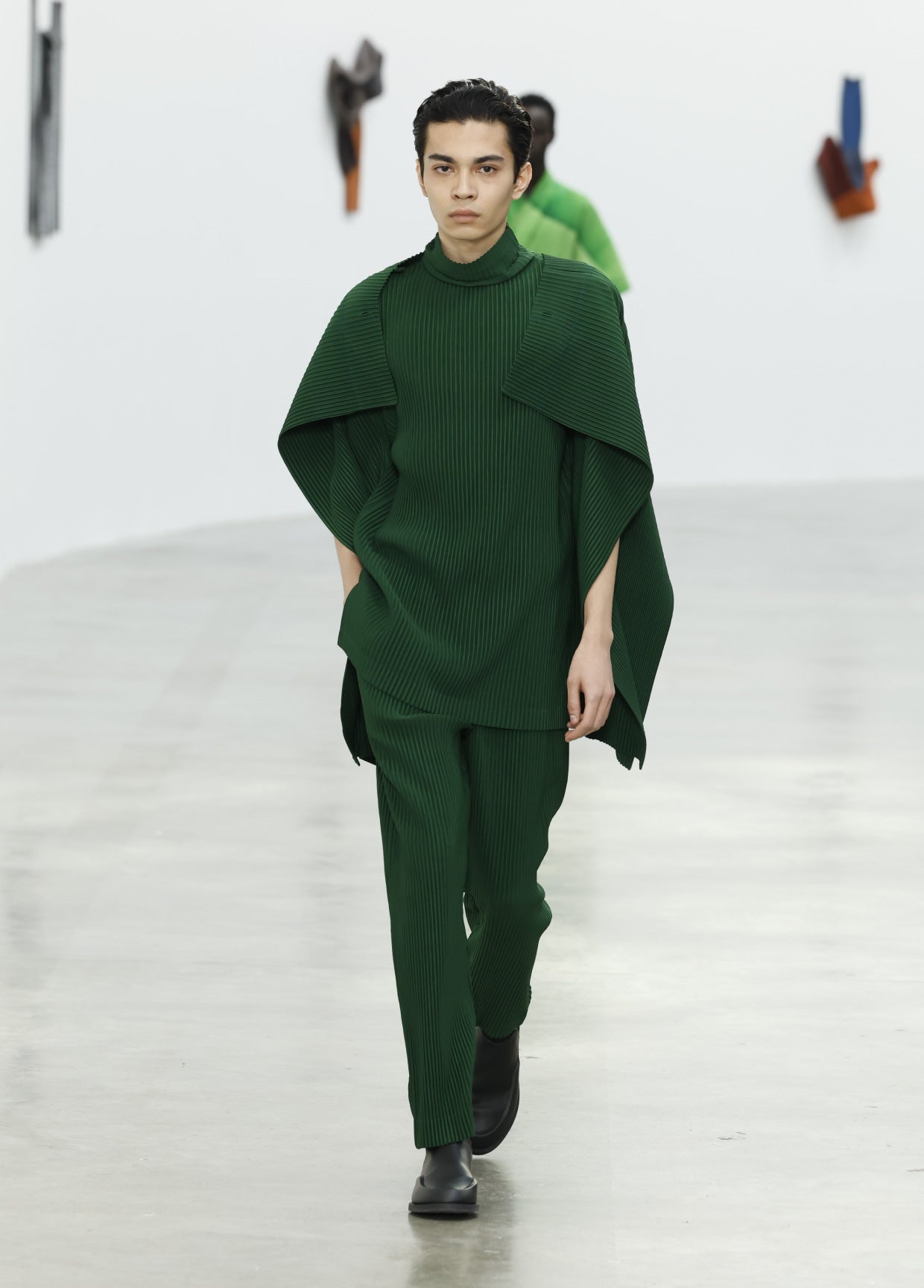 HOMME PLISSÉ ISSEY MIYAKE AUTUMN WINTER 2024/25 COLLECTIONS 38 – ISSEY ...