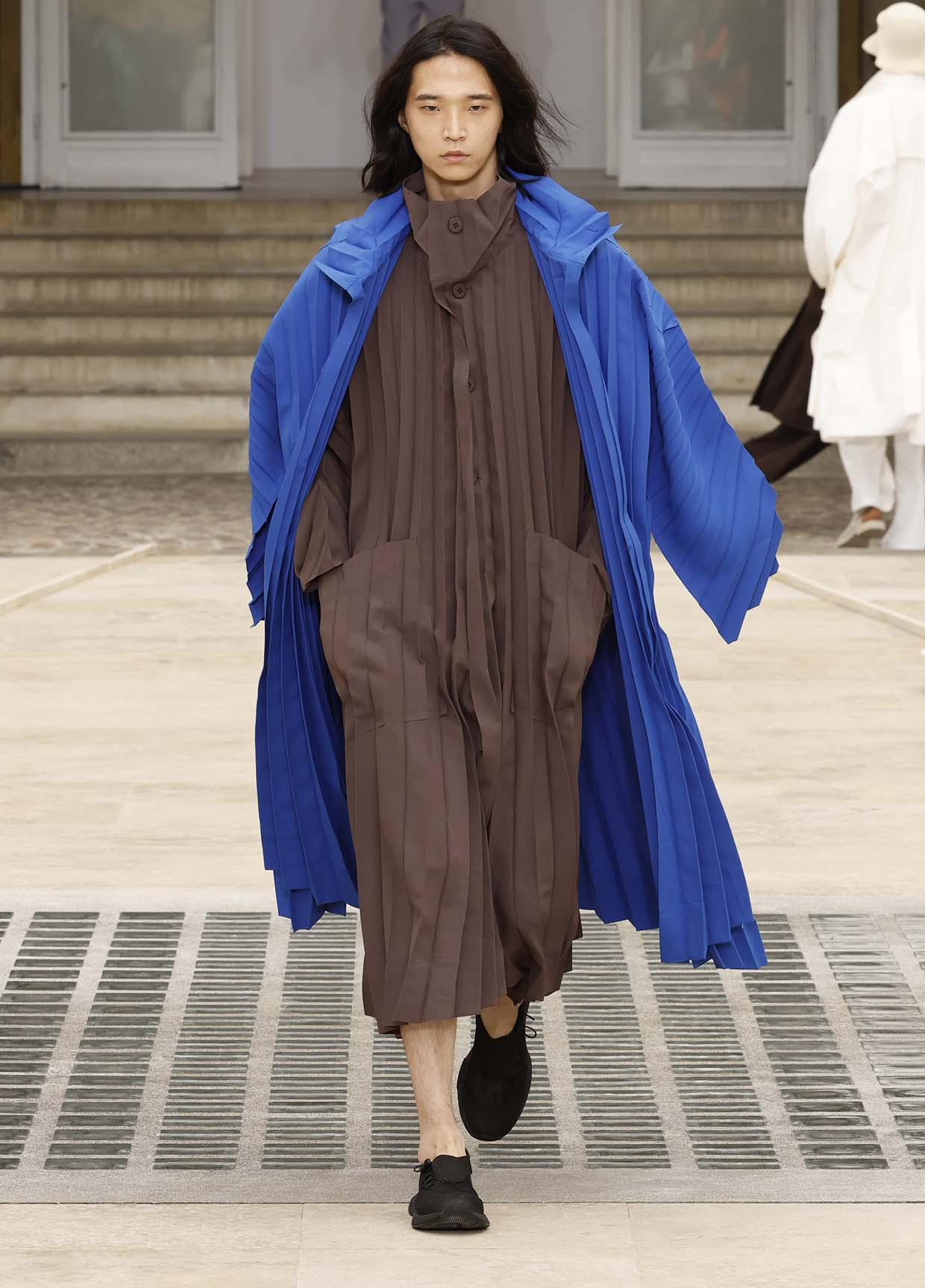 HOMME PLISSÉ ISSEY MIYAKE SPRING SUMMER 2025 COLLECTION 17 – ISSEY ...