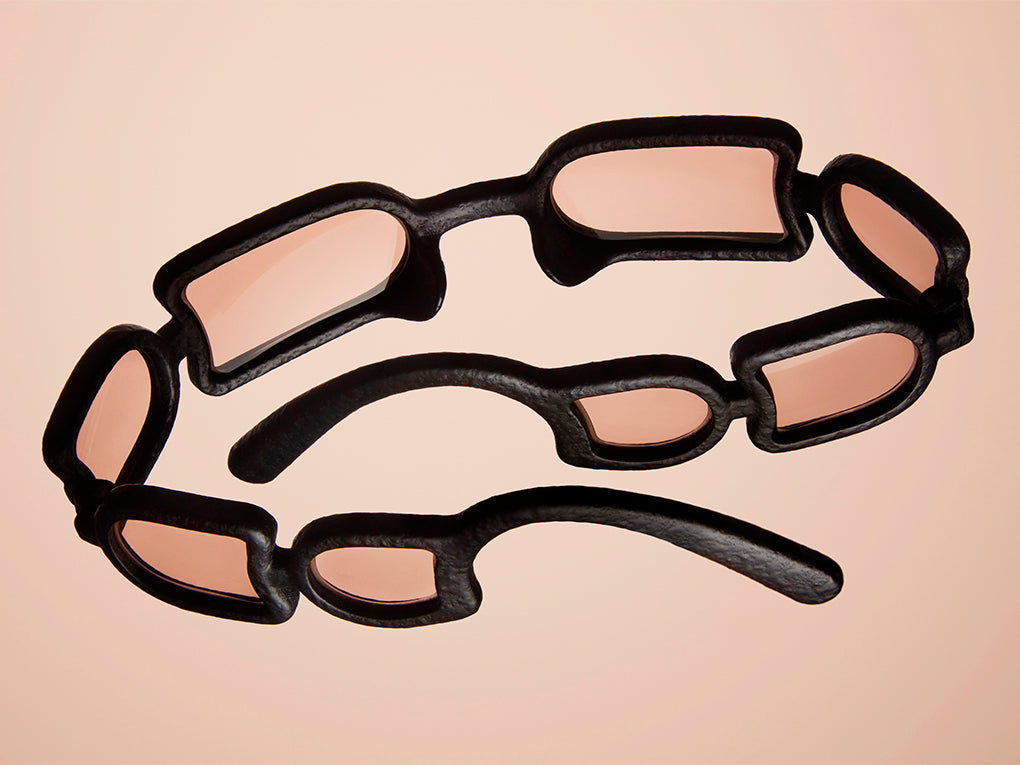 ISSEY MIYAKE EYES ITEM SERIES UROKO – ISSEY MIYAKE ONLINE STORE