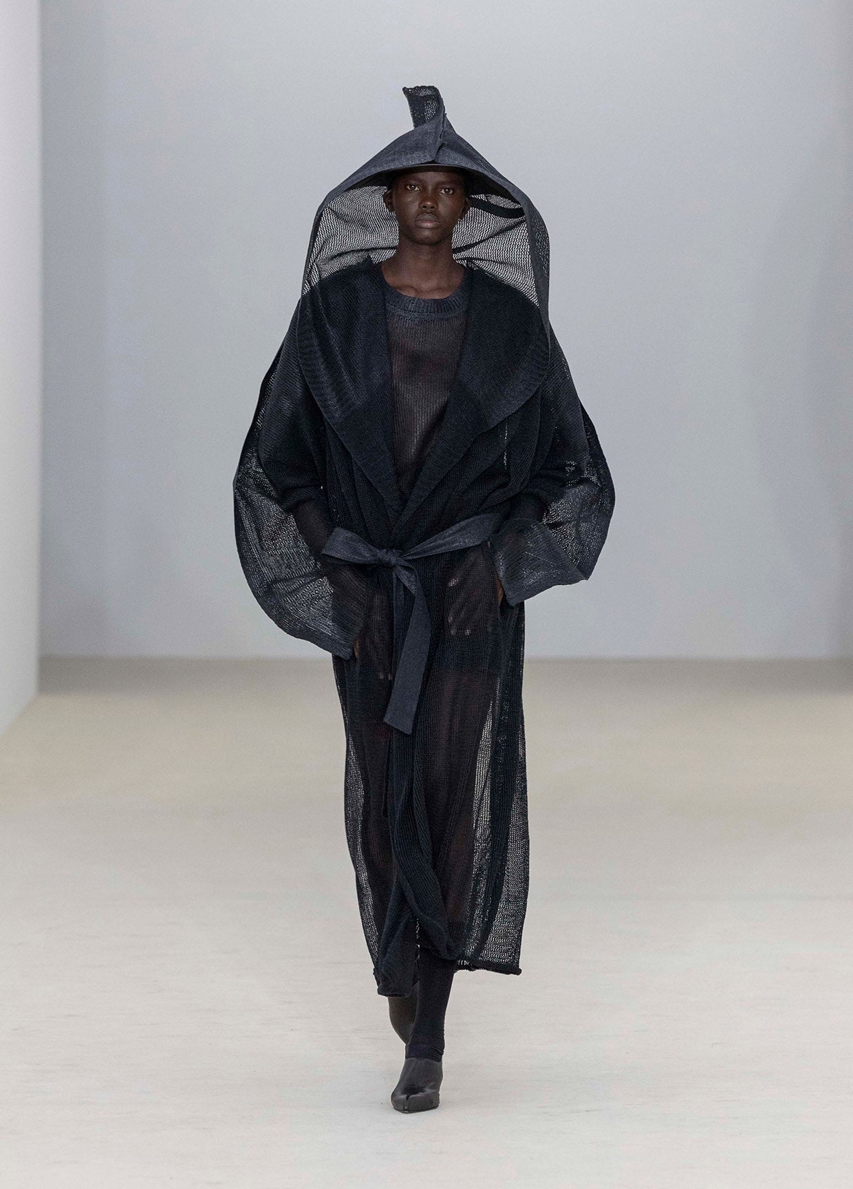 ISSEY MIYAKE SPRING SUMMER 2026 COLLECTIONS 37 – ISSEY MIYAKE ONLINE STORE