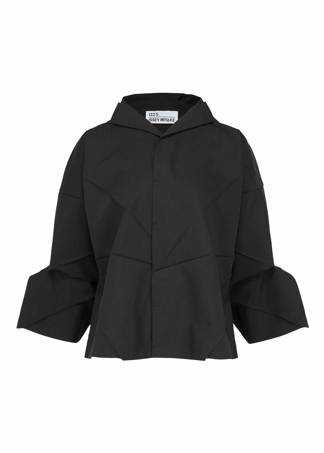 WOMEN / Jackets & Coats – ISSEY MIYAKE ONLINE STORE